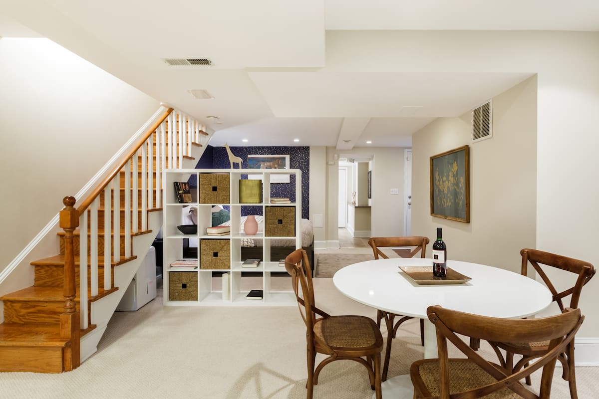 Top 20 Airbnb Vacation Rentals In Capitol Hill, Washington | Trip101