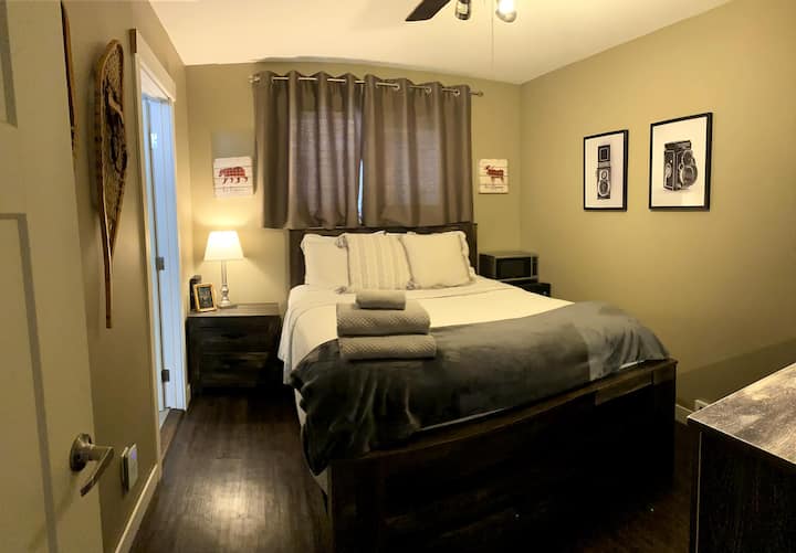 Great Location And Cozy Space Downtown Canmore - Canmore