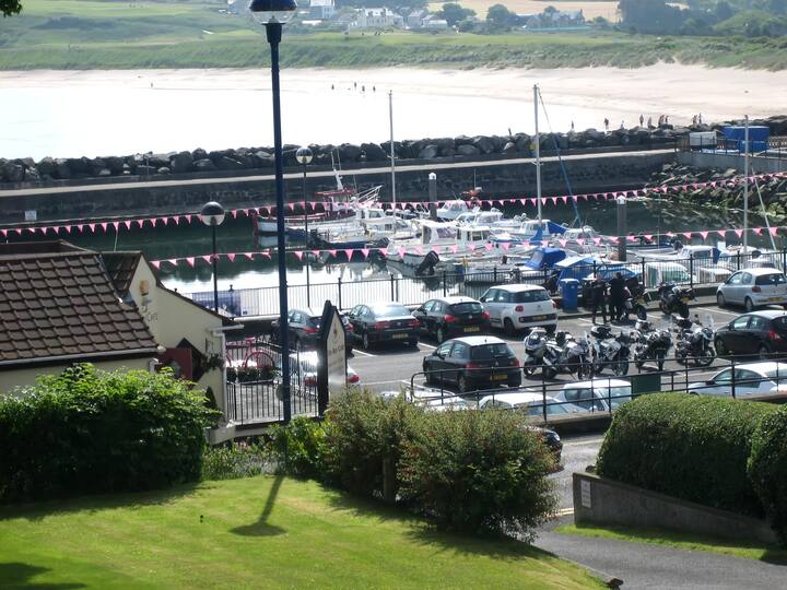 2 Bed House At Ballycastle Seafront - Ballycastle