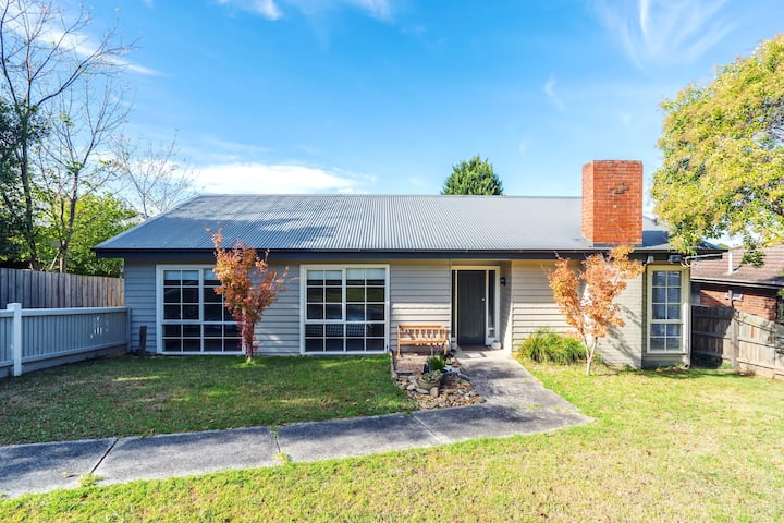 Chic, Stylish Home In Central Ringwood - Bayswater
