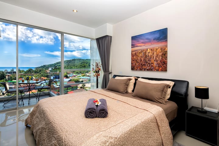 Great Seaview Apartment @Karon, Beach - 800m - Kata Beach