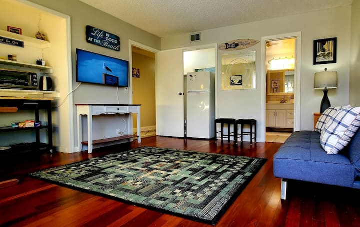 Bright And Cozy 2bd Private Unit In Surf City - Huntington Beach, CA