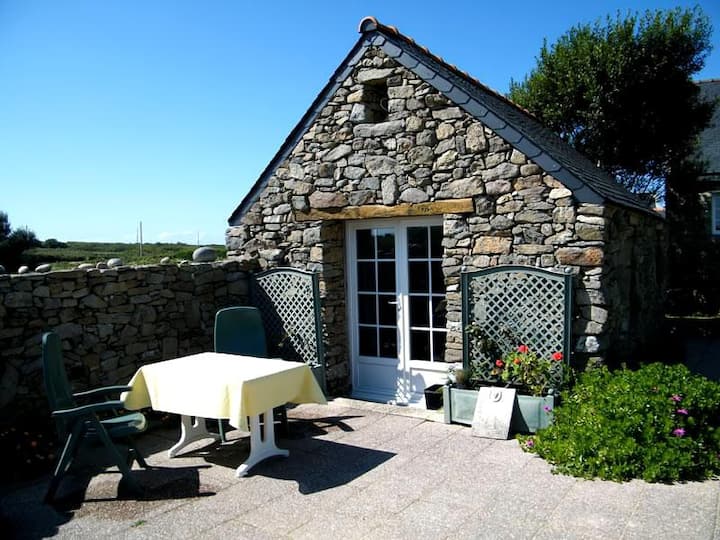 Calme Et Quiétude Pour Détente Assurée - Ouessant