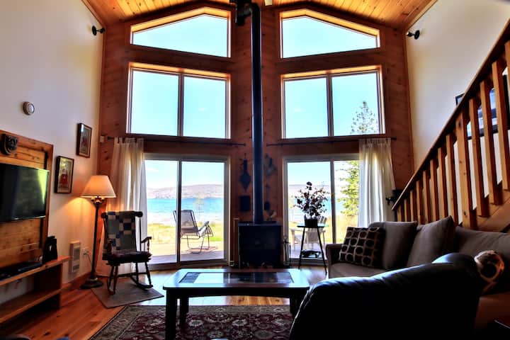 Central Bras D’or  Chalet - Your Own Sand Beach - Cape Breton Island