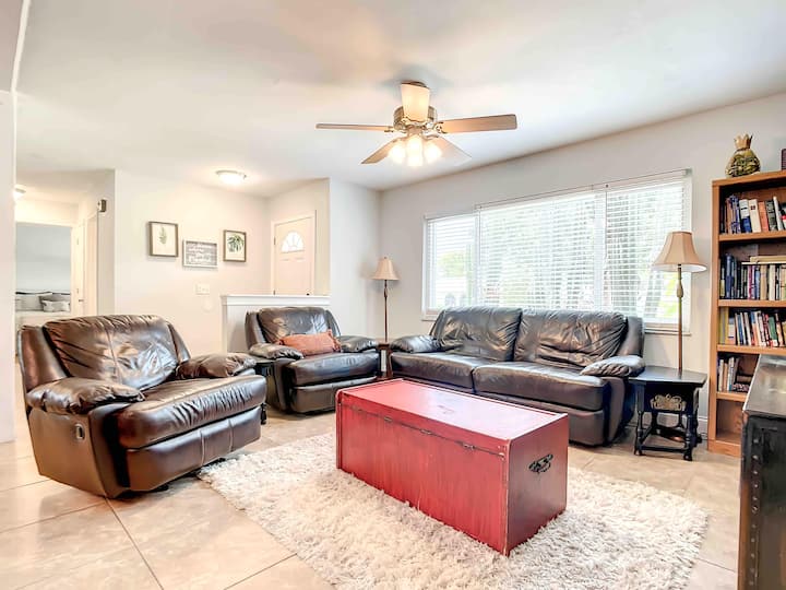 Home Away From Home - Daytona Beach, FL