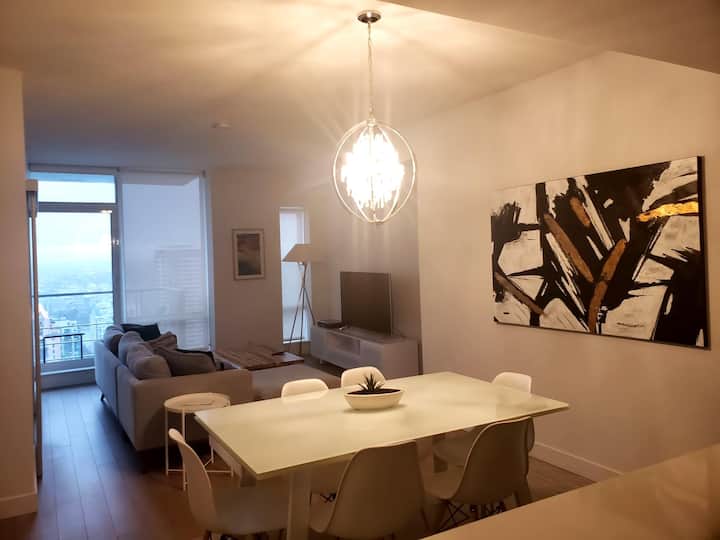 Luxury+immaculate View+yaletown - North Vancouver