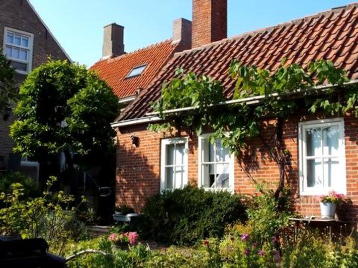 Knusse Studio In Tuin - Zierikzee