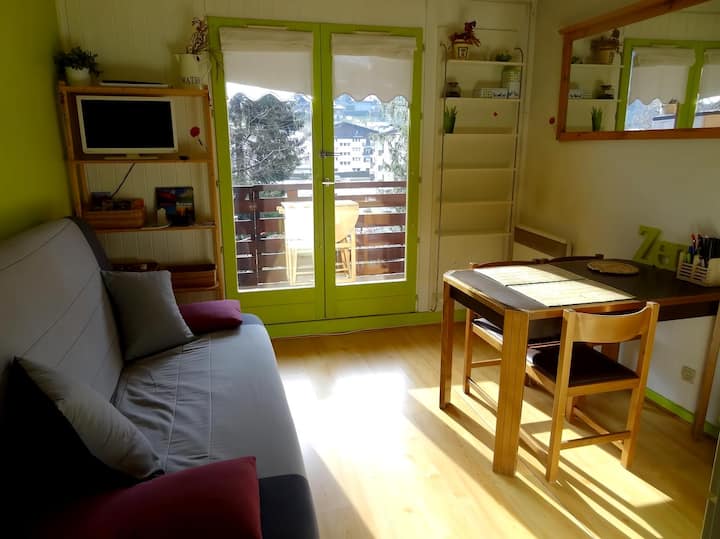 Studio Avec Balcon Sud Au Calme, Pieds Des Pistes - Haute-Savoie