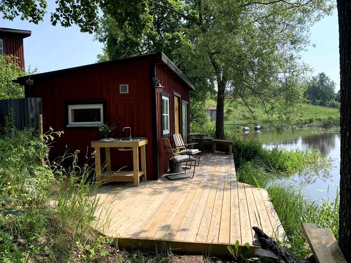 Stuga Med Fantastiskt Läge I Söderköping - Sweden