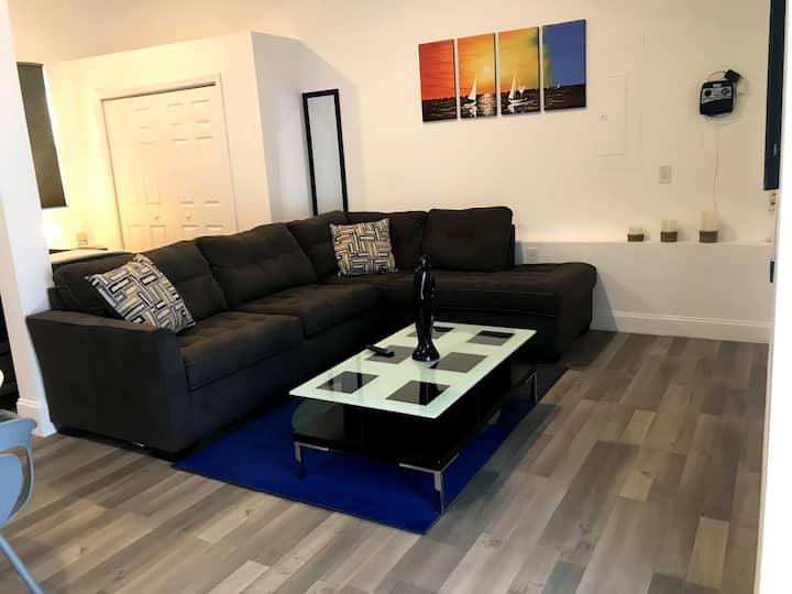 New Private Suite 10 Minutes From Lbi ! - 長灘島