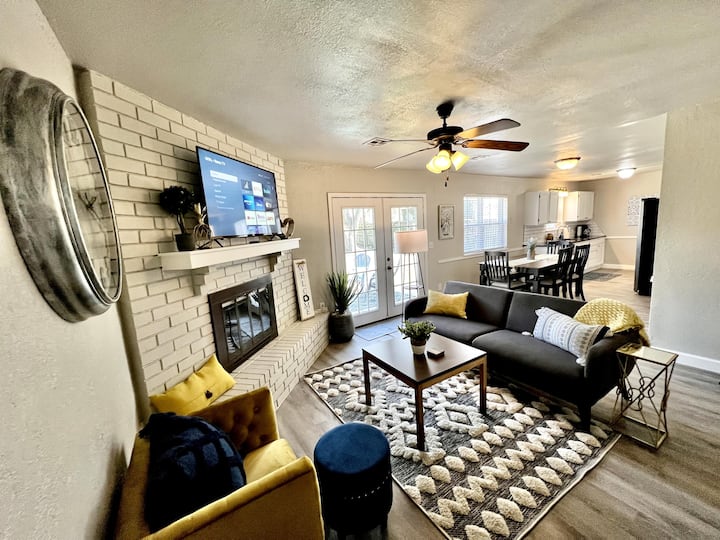 Comfortable 3-bedroom Ba Home With Large Backyard - Broken Arrow, OK