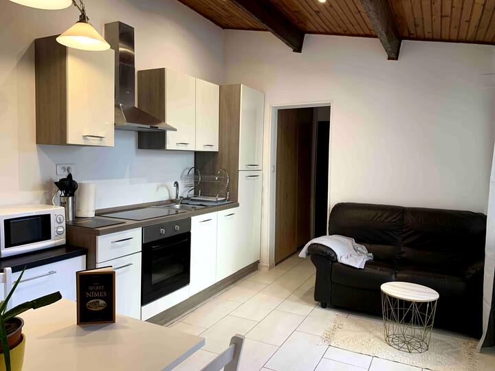 Nimes: Logement Entier Proximité Gare Et Du Centre - Marguerittes