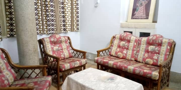 Peaceful Stay-posh Ballygunge Place(near Gariahat) - Calcuta