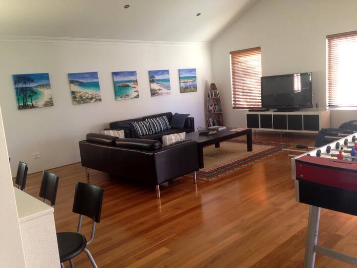 Mod Immac Home 3x2, 6 Ppl,  4 Min Walk To Town/bch - Dunsborough