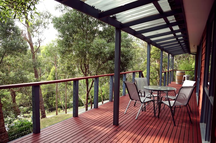 Treetops - Explore Yarra Valley & Dandenongs - Lilydale