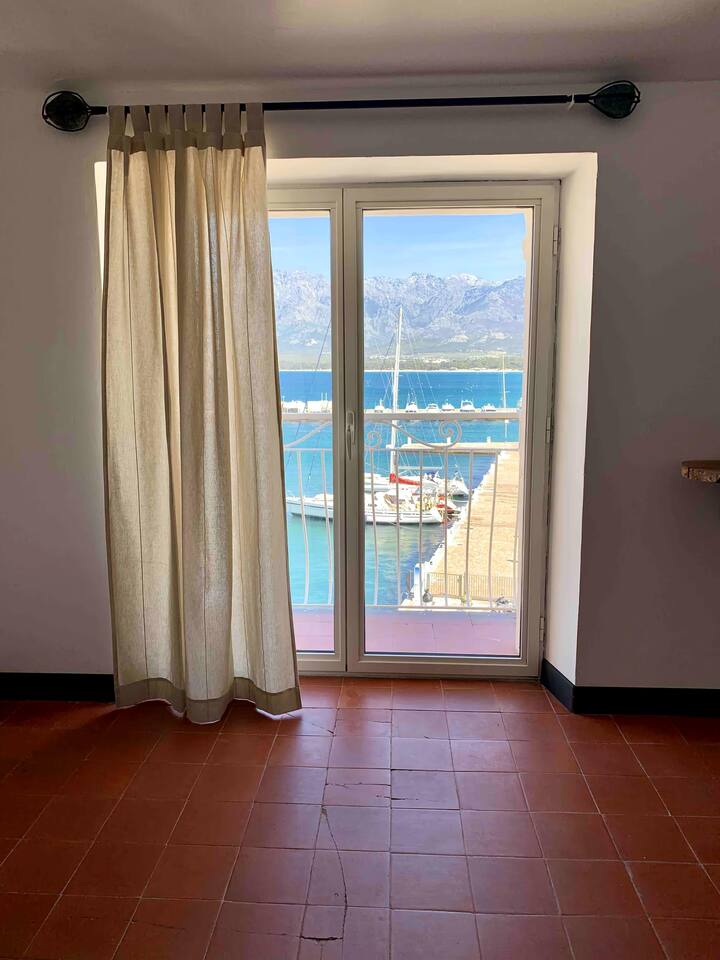 Superbe Appartement Sur Le Port De Calvi. - Calvi