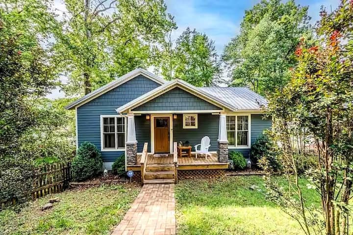 Beautiful 3 Br Lakefront Home With Private Dock - Lewisburg, KY