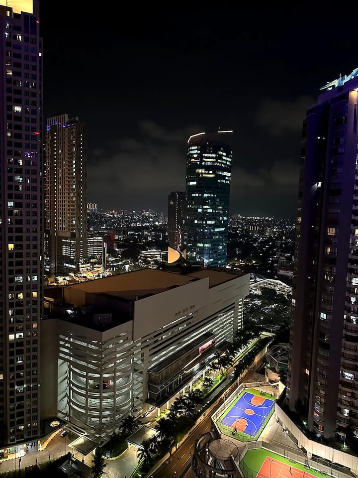37r Cozy Studio Mall Connected Wifi - Indonesia