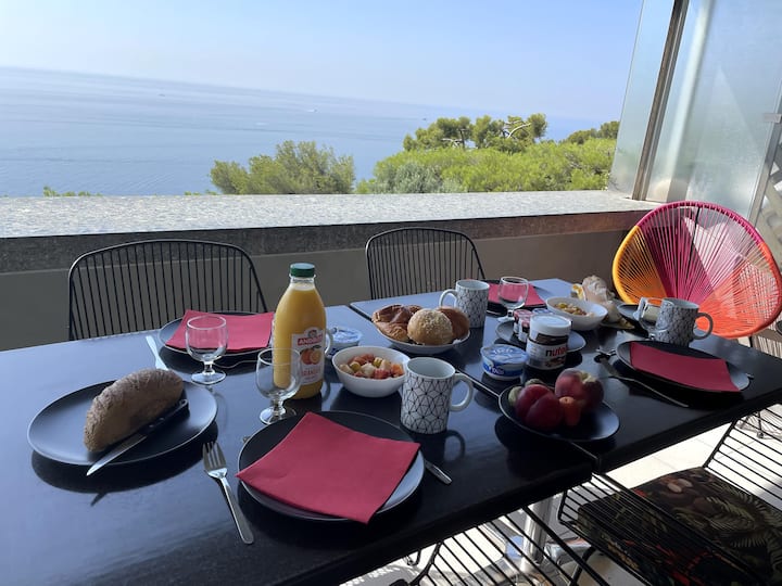 Cap D'ail, 2 Pièces, Vue Mer 180° à 5 Mn De Monaco - Èze