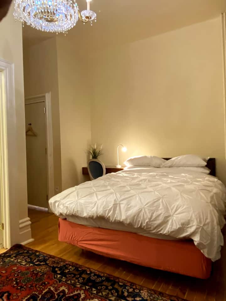 Exquisite Room (Queen)+private Bathroom+breakfast - Ottawa