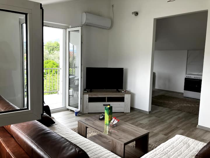 *#Toso,2bd, Cozy, Quiet, Free Parking, Free Wifi*# - Podgorica