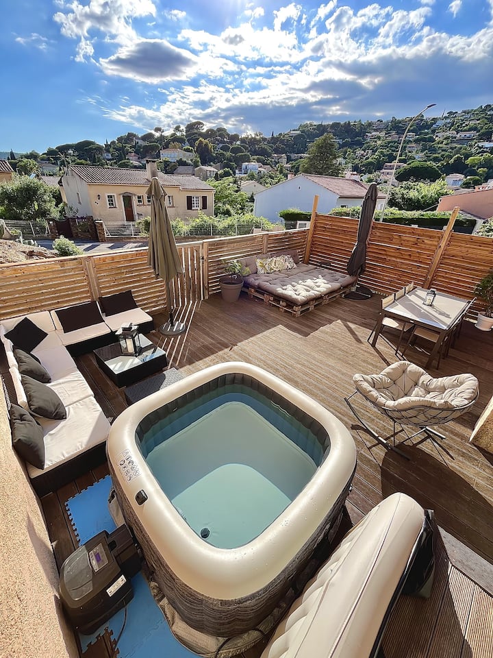 T2 En Rdc, Terrasse Et Spa. - Bormes-les-Mimosas