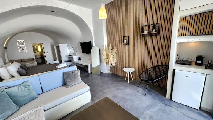 Illusion Cave Suite (Sea View) 45 M² - Santorin