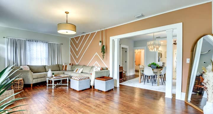 15 Min To Beach Entire Home! Gracies Cottage - Bradenton, FL