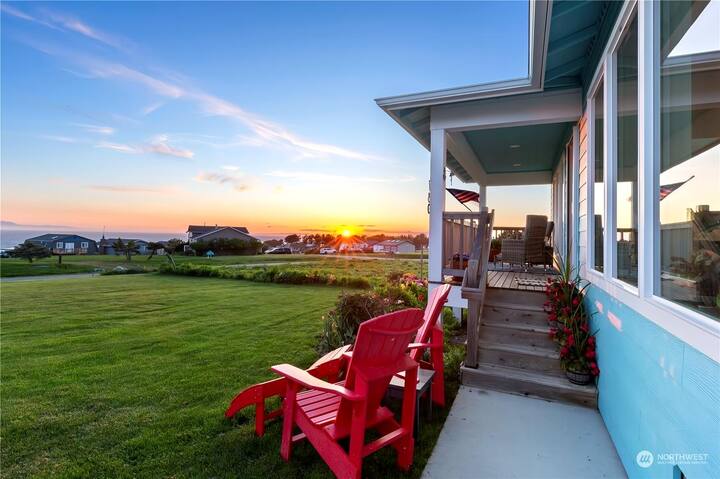 Ocean View Whidbey Island Retreat - Coupeville, WA
