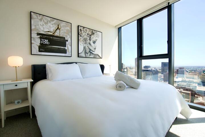 Serenity In The Sky - 2br Apt In Rundle Mall - The University of Adelaide