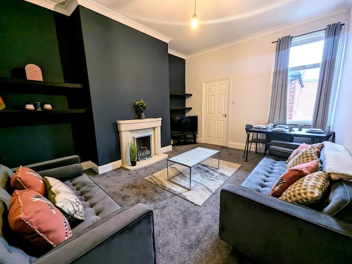 Comfortable Stay At Our 3br Flat Near The City - 사우스실즈