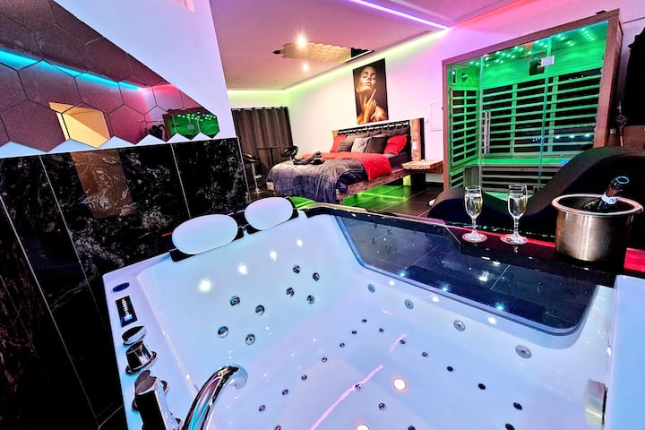 Suite Spa Jacuzzi Et Sauna Au Luxembourg - Aubange