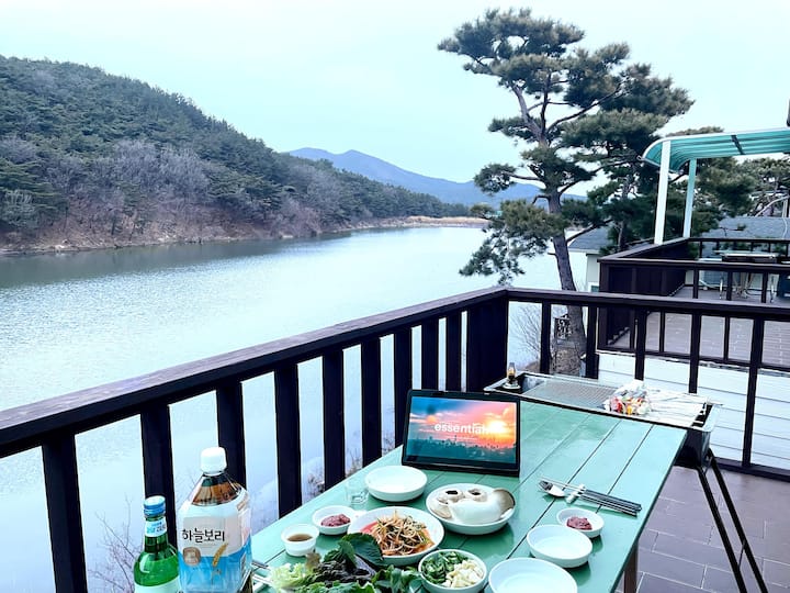호반 B102_바비큐 넓은 방 - Gyeongju-si