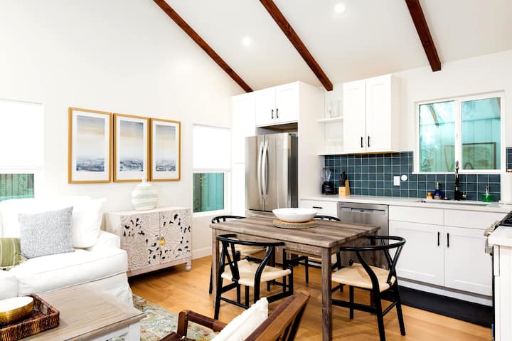 Newly Renovated By East Beach - Santa Barbara, CA
