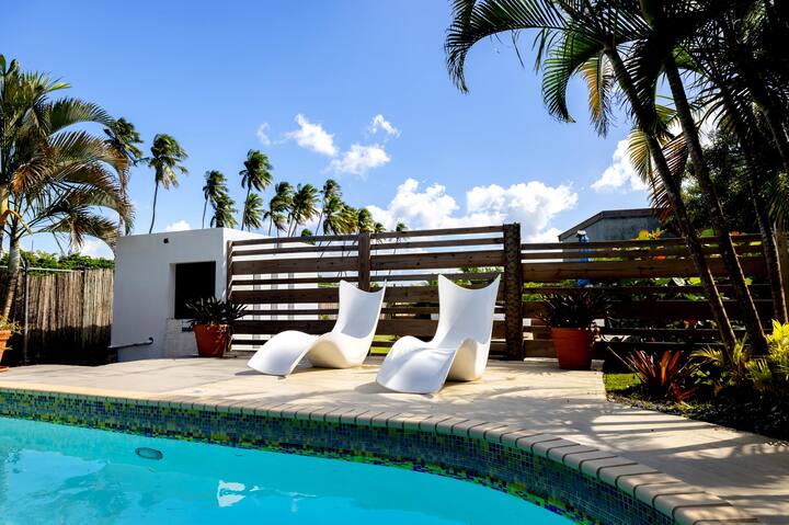Caribbean Backyard House - Home With Private Pool - Aguadilla