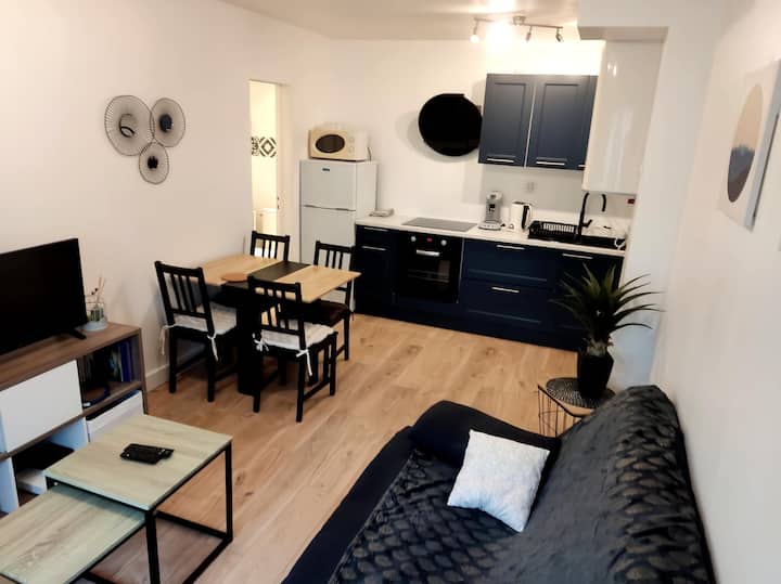 Vacances Normandes, T2 Avec Jardin Et Parking - Plage de Courseulles sur Mer