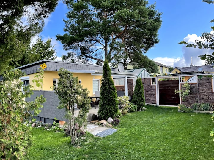 Kleiner Bungalow Im Landhaus-stil - Berlin
