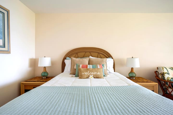Oceanfront!!! Paradise In Kona! Best Location!! - Kailua-Kona, HI