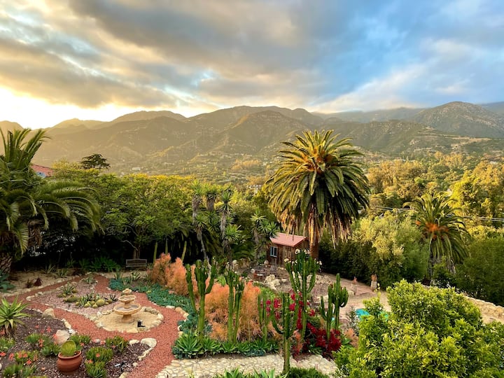 Montecito Magic Full Suite Mountain Views And Pool - Montecito, CA
