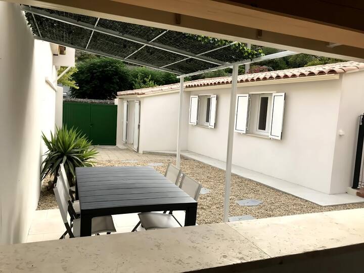 Pavillon Indépendant à Ollioules à5km Des Plages - French Riviera