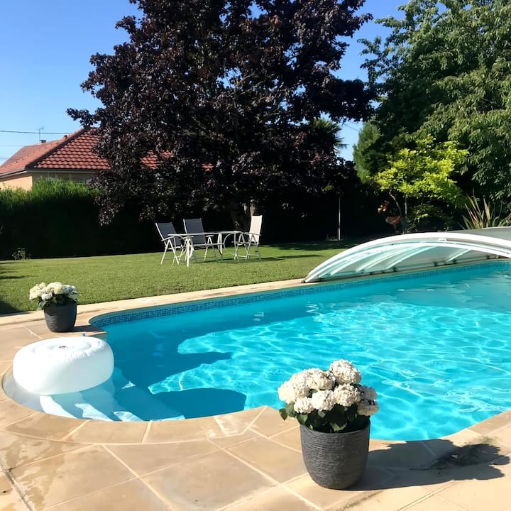 Grande Piscine Uniquement Pour Vous - Troyes