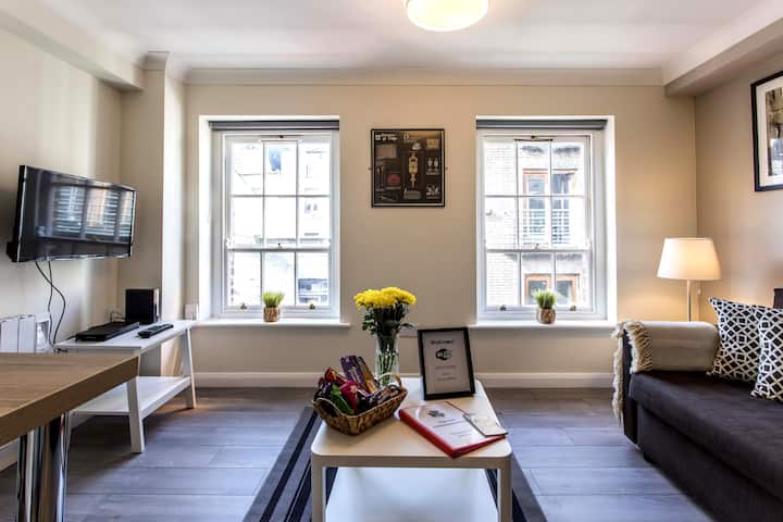 Stylish 2 Bedroom Apt In Temple Bar - City Centre - Dublino