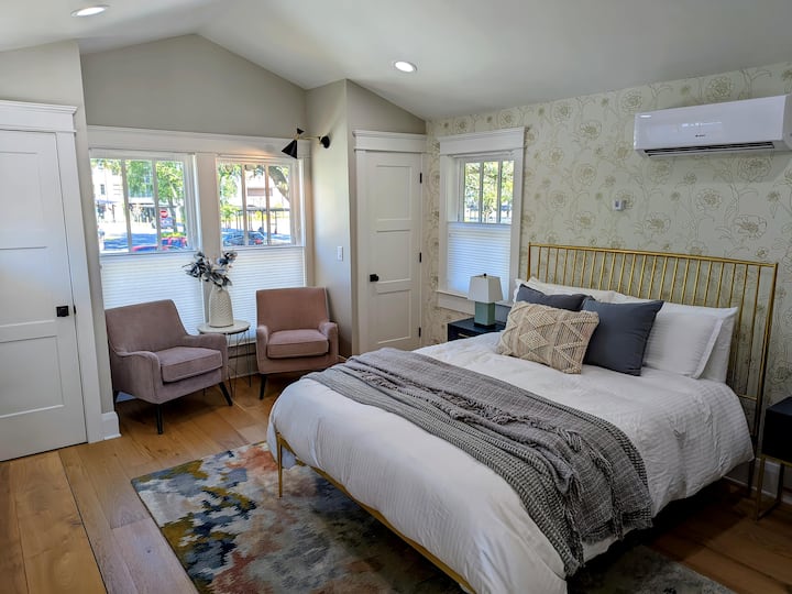 Newly Built Above-garage Apartment Near Downtown - Tampa