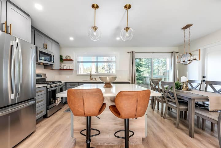 Modern Luxury 2 Br Sfh, Hotel Quality, Prof Clean - Lake Tahoe
