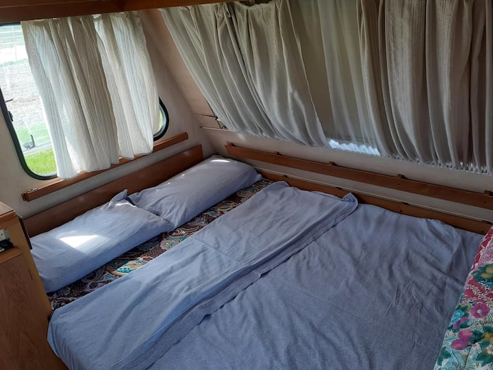 A Caravan In A Quiet, Little Farm - Venice