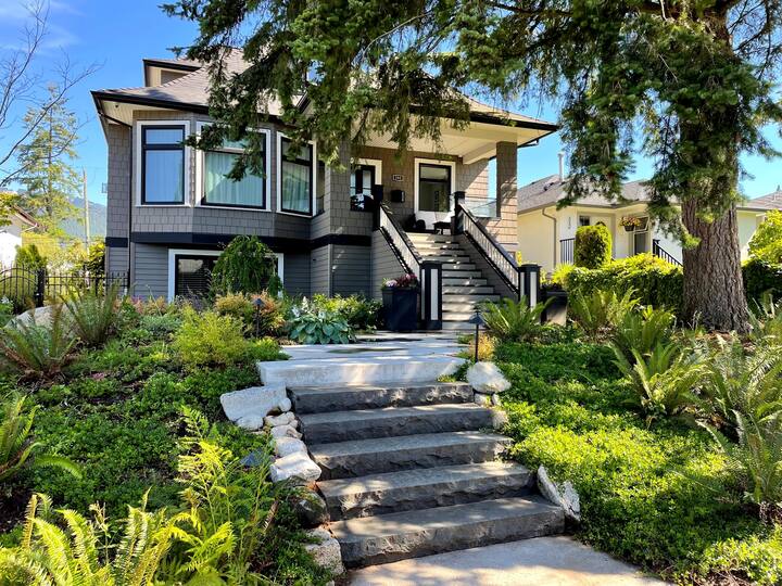 Bright New 2 Bedroom Garden View Suite - Mount Seymour
