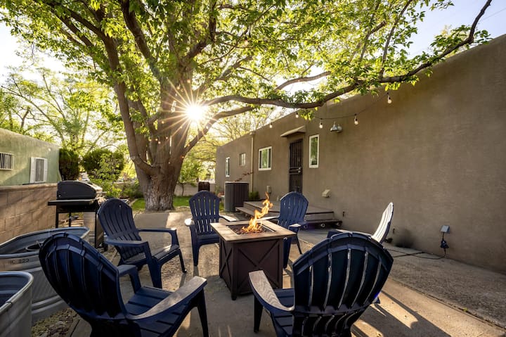 Casa Adventure 3bed + Game Room- Central Location! - Albuquerque, NM