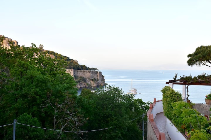 Casa Con Vista Su Castello Aragonese - Ischia Island