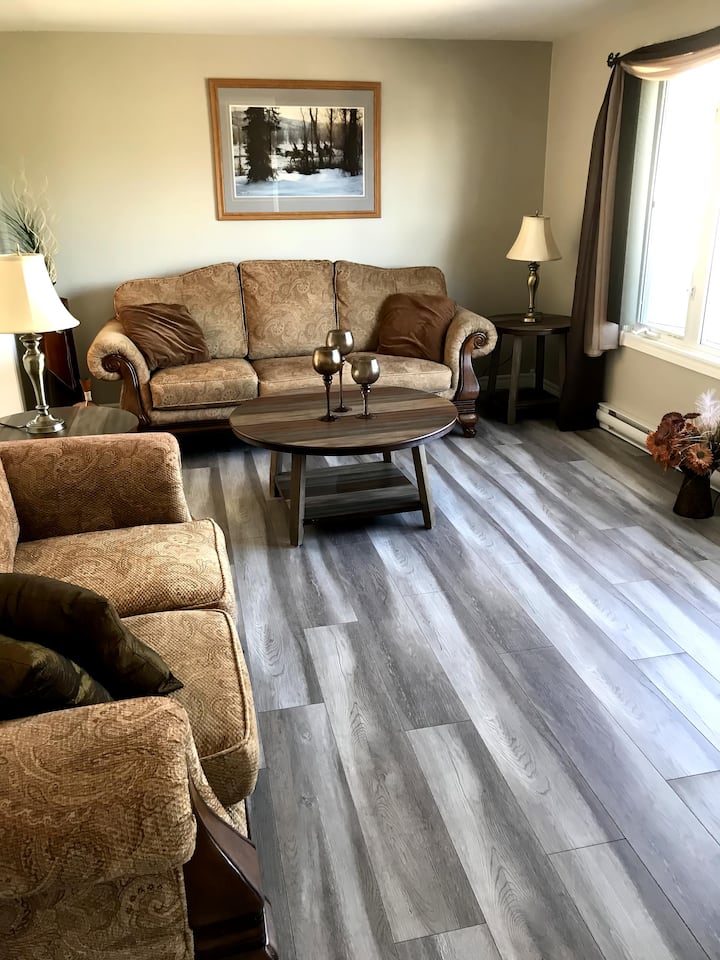 Comfortable 3 Bedroom Home. Queen Beds. - Stephenville