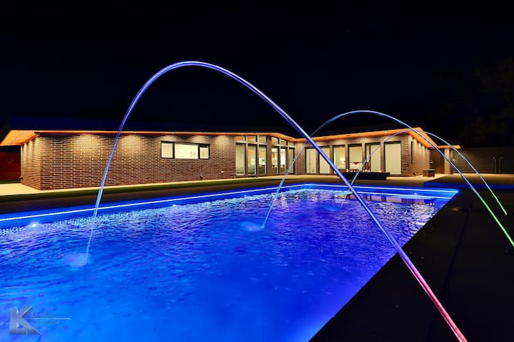 Midcentury Modern Home, Hot Tub +Heated Pool W/fee - Abilene, TX